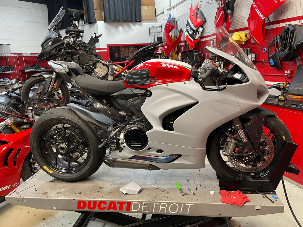 71-0649SS Ducati V2 Supersport Kit W/OEM Style Exhaust-Armour Bodies ...